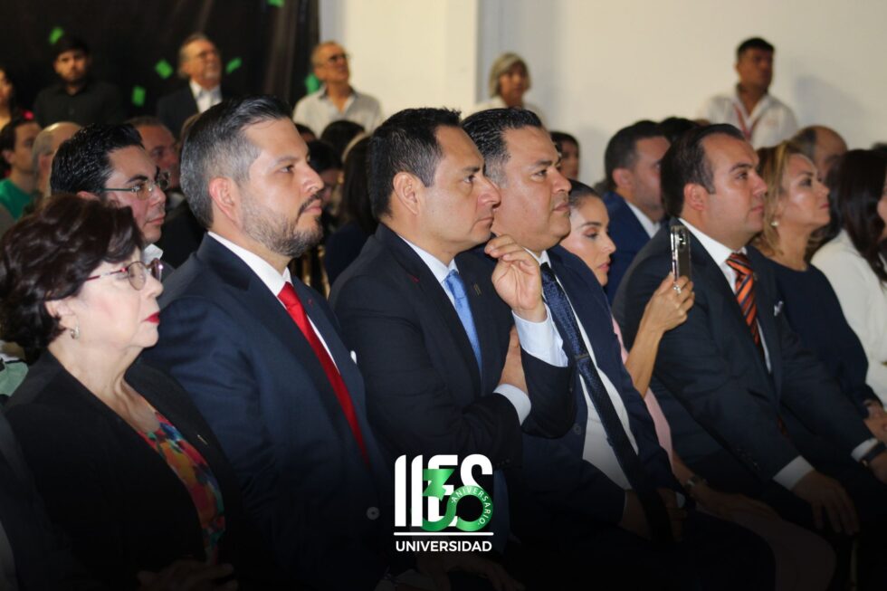 Celebramos el 30 aniversario de IIES Universidad | IIES - Instituto ...